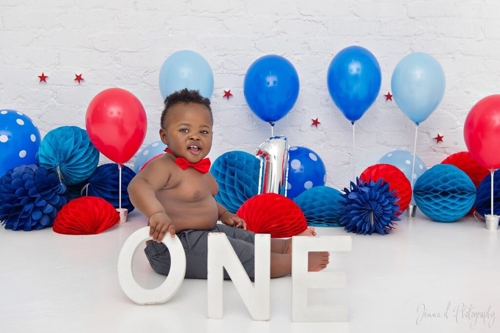 First birthday cake smash photo shoot ideas and setups - Jenna D ...