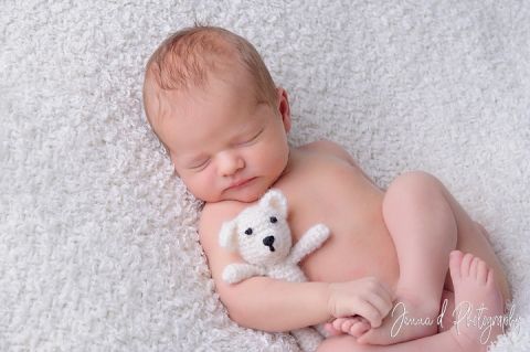 newborn baby photography - Reuben's photos - Jenna D Photography