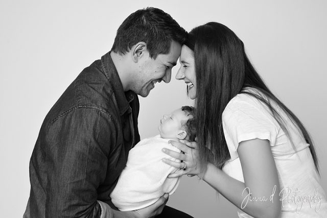 newborn photos for a one month old baby Teagan Leah - yes it can be ...