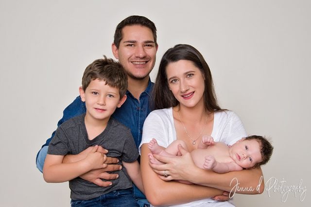 newborn photos for a one month old baby Teagan Leah - yes it can be ...